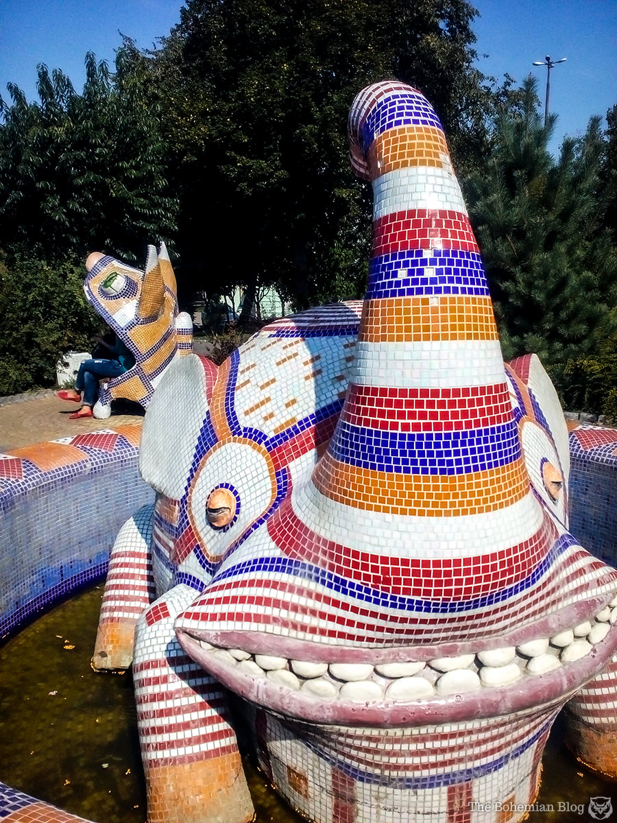 Soviet Bus Stops & Other Curios of Communist-era Public Art | Ex Utopia