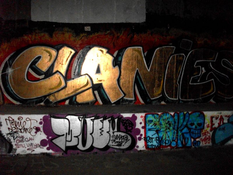 Looking for the Cave Clan in Melbourne’s ANZAC Drain | Ex Utopia
